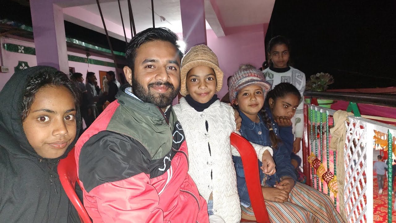 | HIMACHALI PHADI DANCE | Himachali Naati | HIMACHALI weeding| Phadi ...