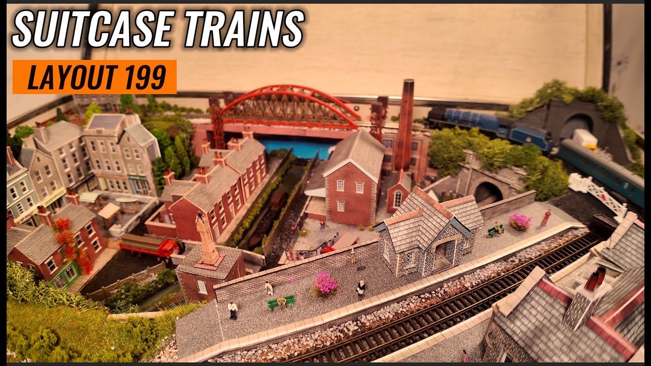 SUITCASE TRAINS - LAYOUT 199 - YouTube