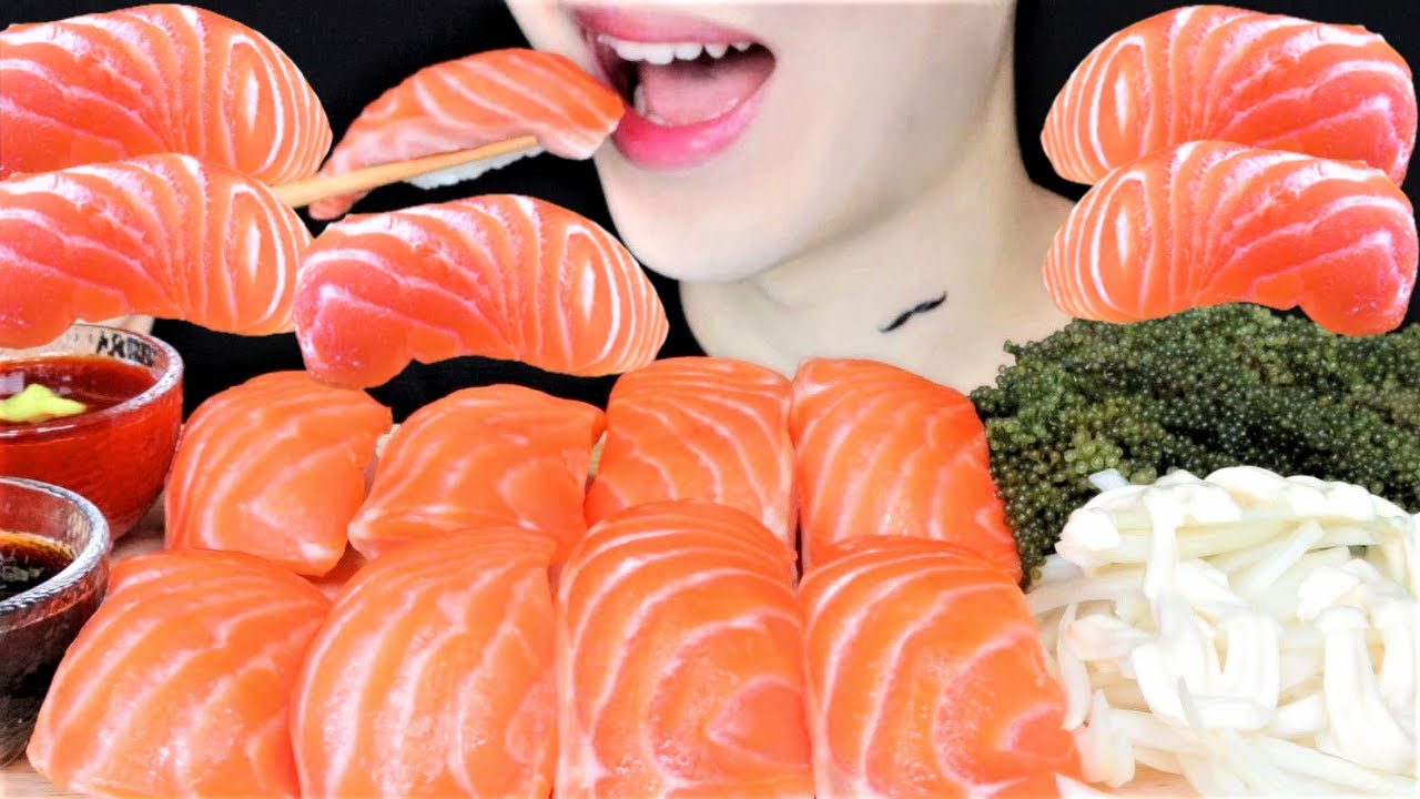 Asmr 대왕연어초밥 리얼사운드 먹방 Giant Salmon Sushi Eating Sounds Mukbang Youtube