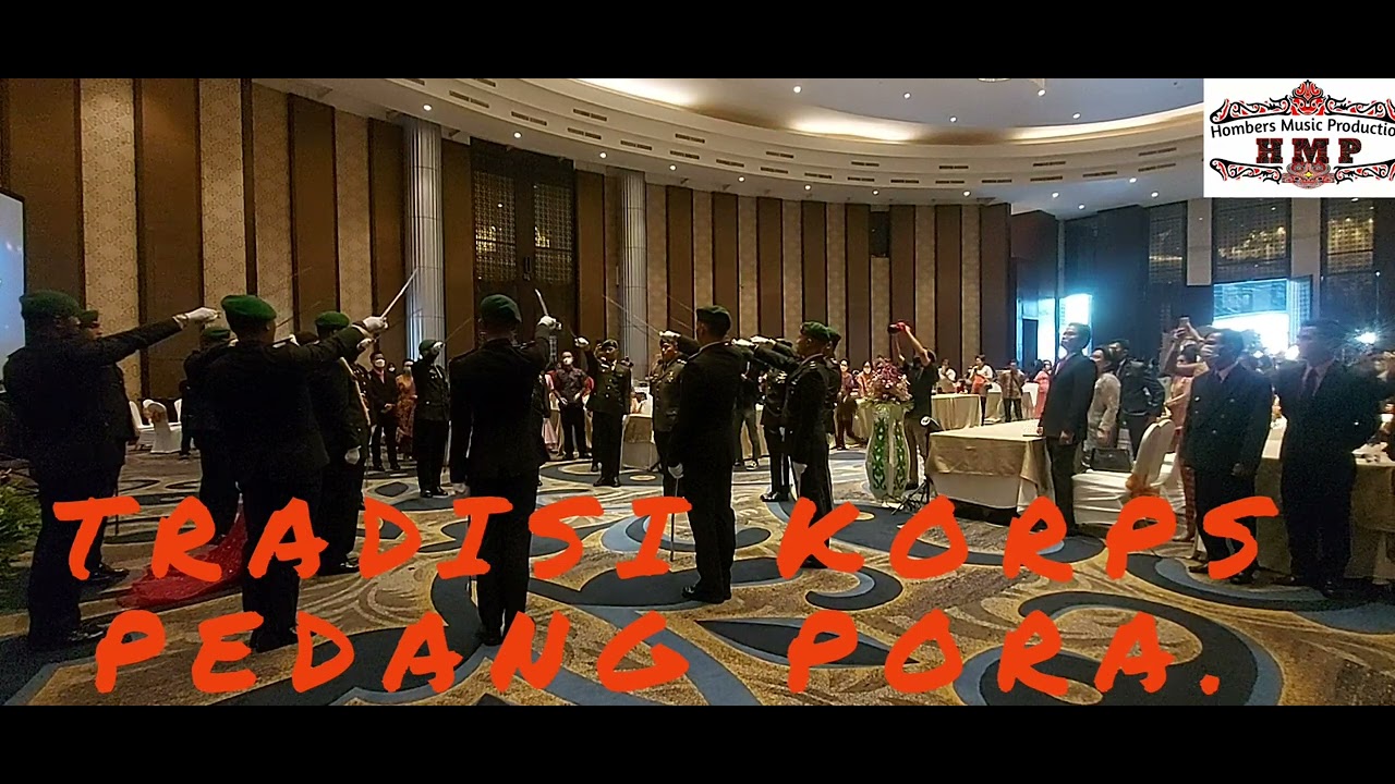 PROSESI KORPS PEDANG PORA AKADEMI MILITER.CAP DAVID SIAGIAN/PUTRI ...