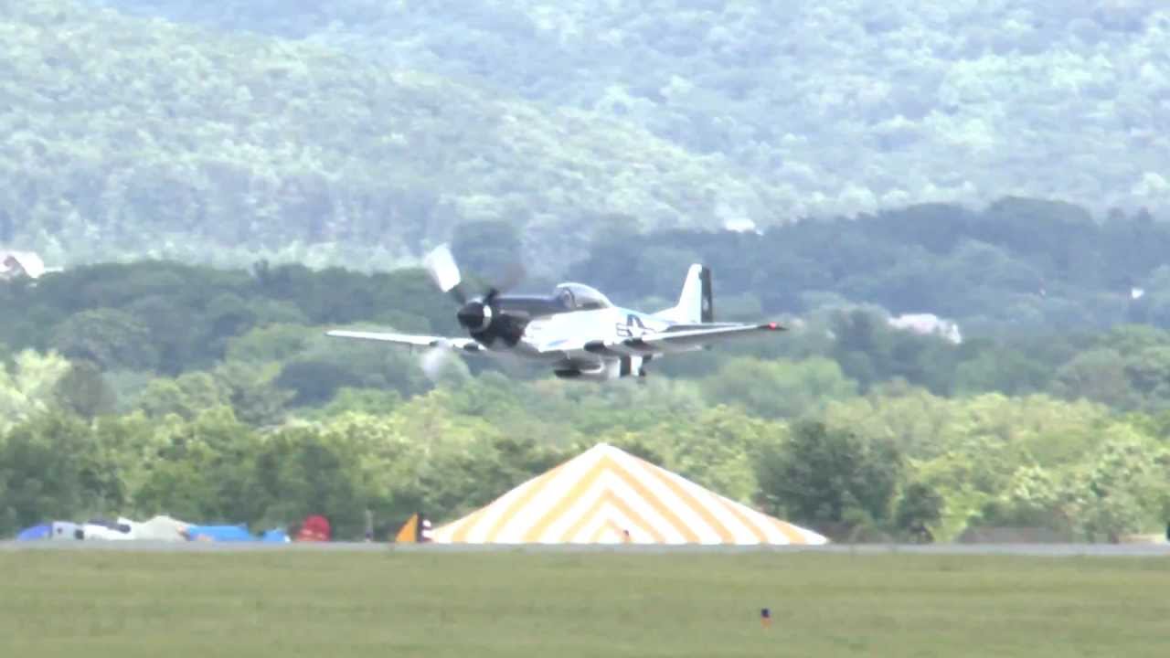 Scott Yoak and his P-51 Mustang Quick Silver at World War II Weekend ...