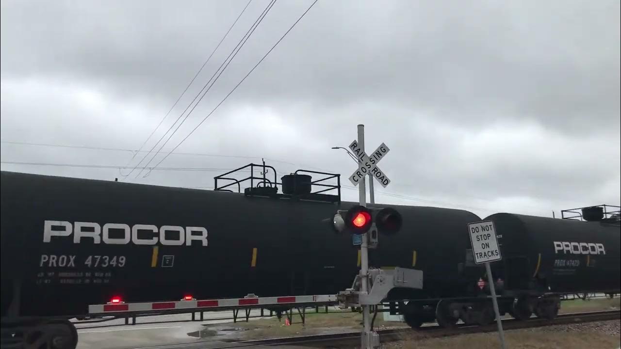 UP 5994 Leads Manifest DPU Mid NS Magnolia,Tx - YouTube