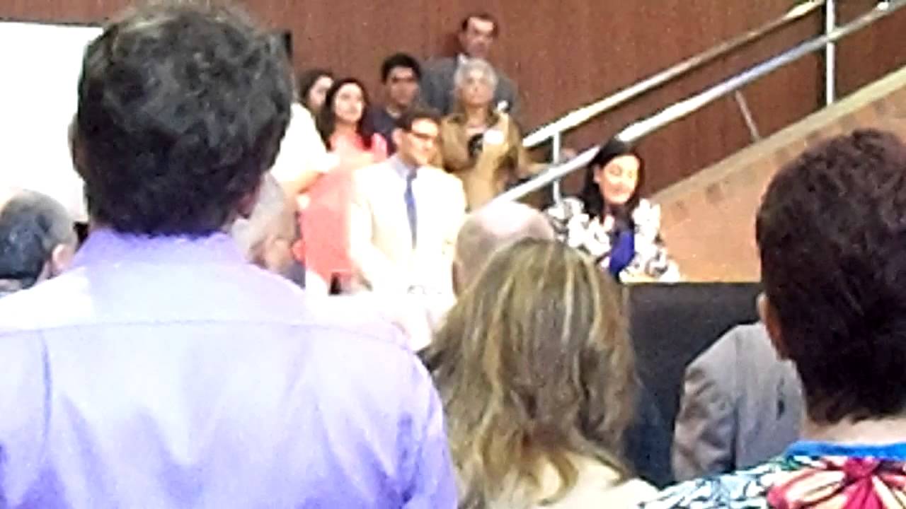 LINDA CHAPA LaVia Announces Candidacy for Mayor of Aurora, IL - YouTube