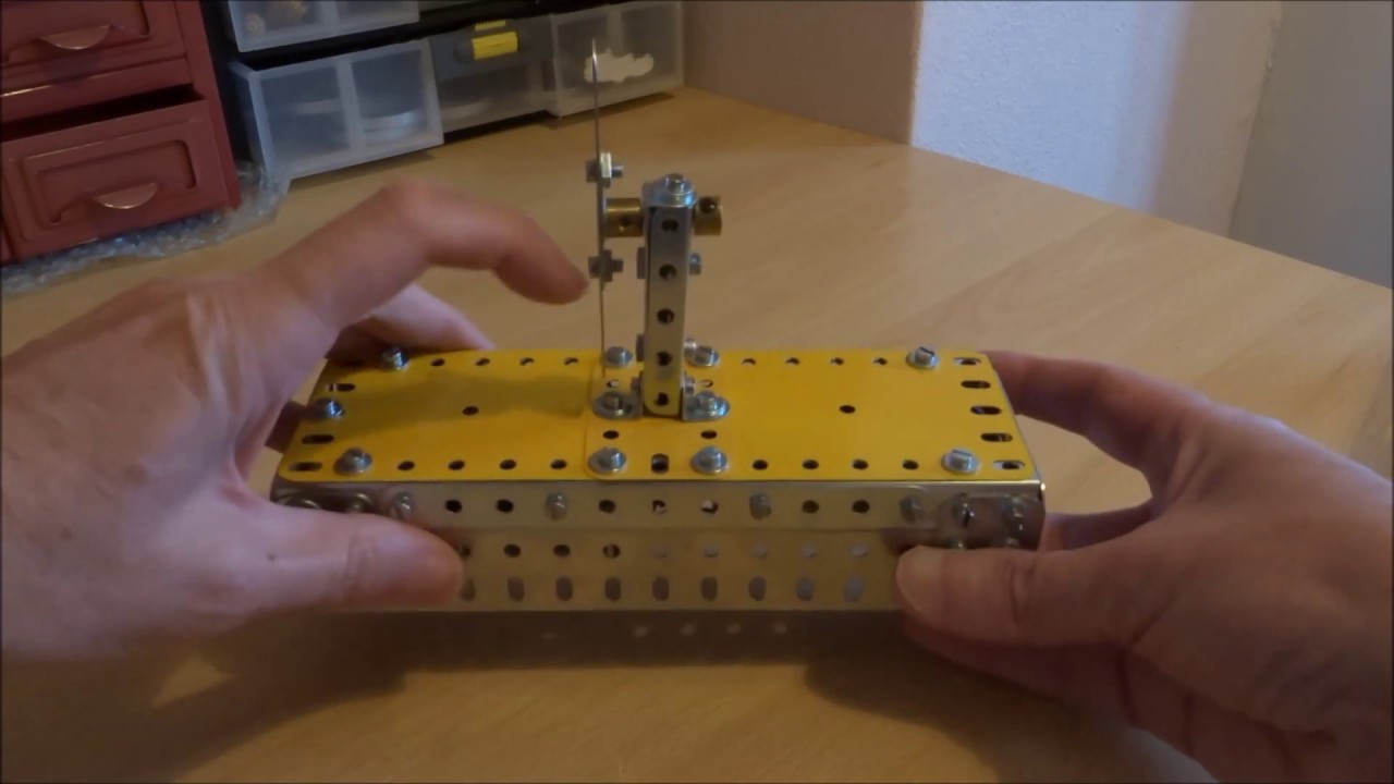 Meccano Perpetual motion machine - YouTube