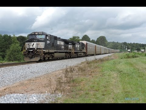 HD: NS 9394 leads NS Train 290 in Waco, GA - YouTube