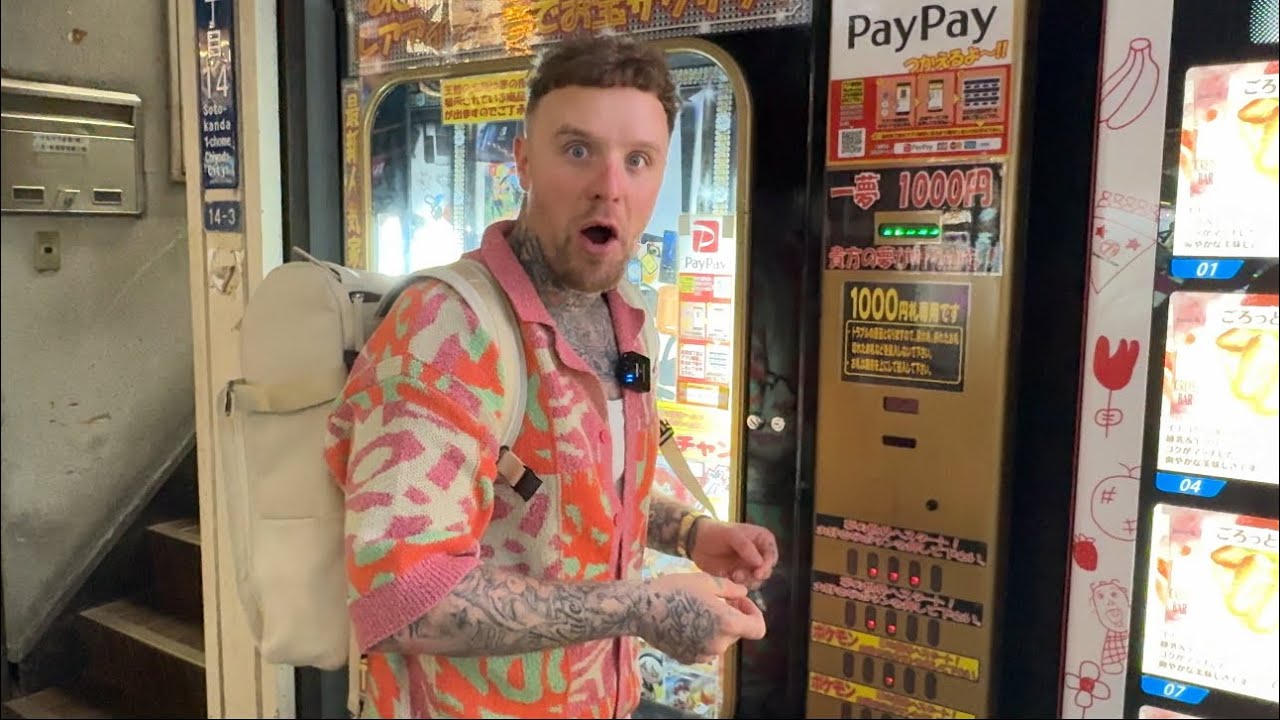 Flying to Japan to try the Mystery vending machines - YouTube