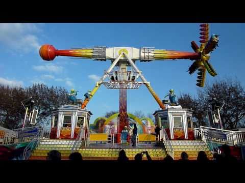 High Energy [Star Shape - Zierer] Kaiser - FrühlingsDom Hamburg 2011 ...