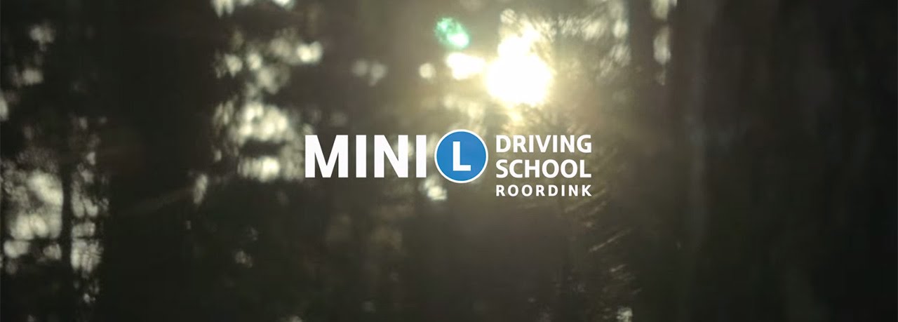 Mini Driving School Roordink - YouTube