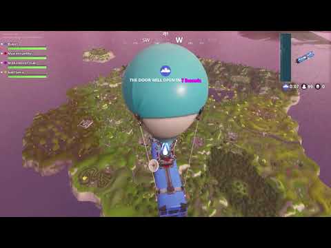 Girl tries to make me nervous in fortnite - MaximilianMus