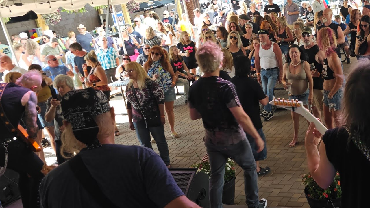 COVER DOGS - "Let It Go" @ Rock Star Mafia Fest 2023 - YouTube