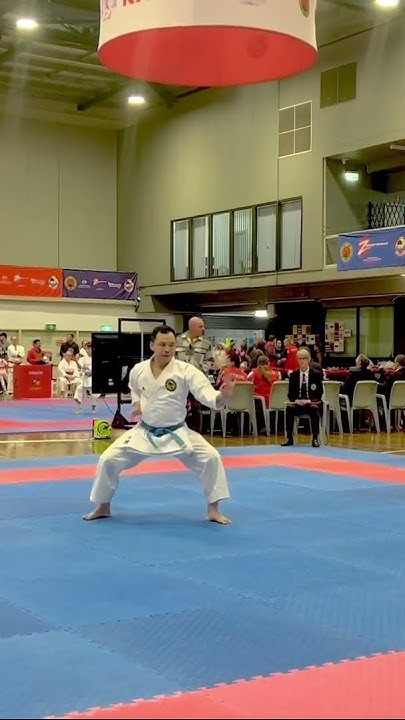 SEISAN KATA GOJU RYU YUKAN KAI KARATE DO by Davy Wijaya Sensei - YouTube