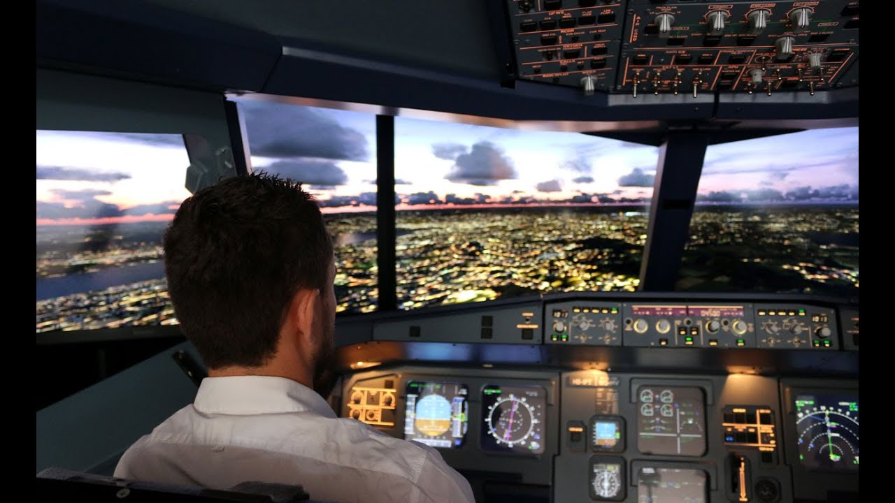 Inside the iPilot Flight Simulator in Zürich - YouTube