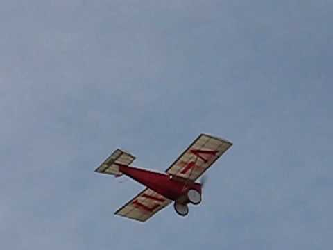 White Monoplane and Bear - YouTube