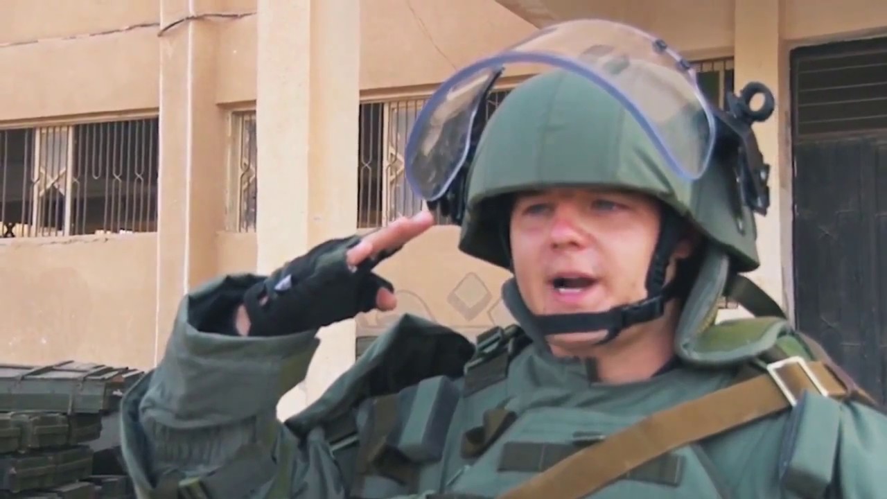 Russian sappers in the city of Deir ez-Zor, Syria - YouTube