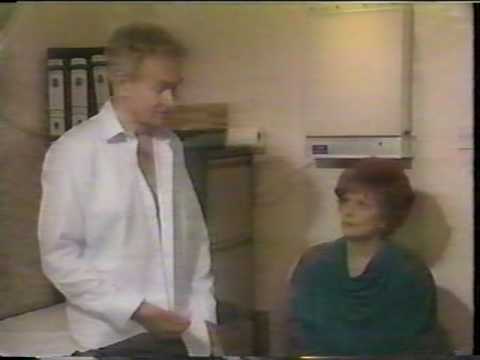Coronation Street - Ted marries Rita - YouTube