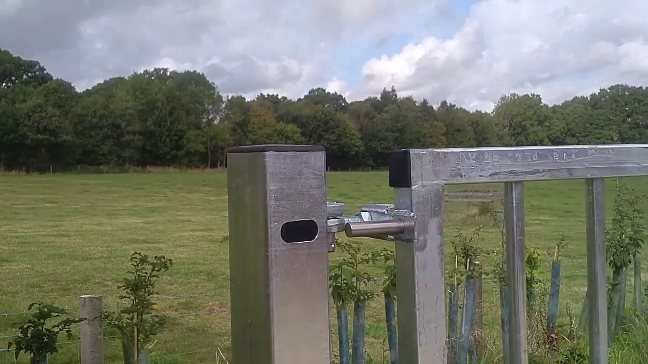 Zedlock Gates - Locking Pin Feature - YouTube