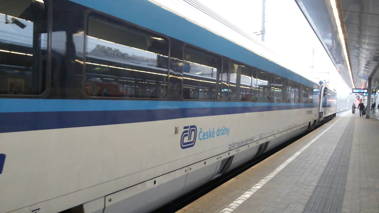 Ceske Drahy Railjet 72 Bahnhof Meidling in Wien - YouTube