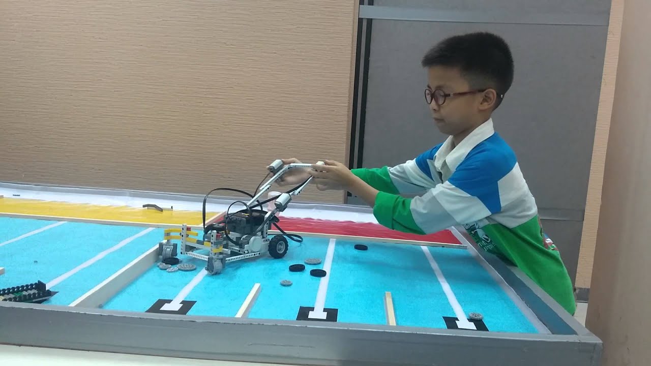 Crazy Lawn Mower by pat - YouTube