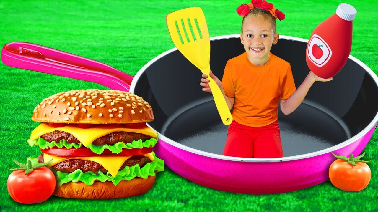 Yummy food in refrigerator | Food Song for Kids! | Super Songs Maya ...