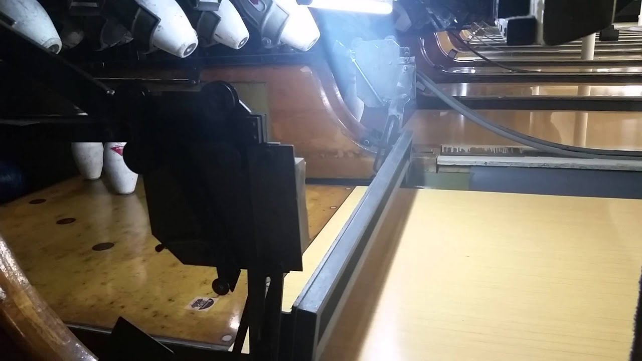 AMF 82-30 Pinspotter Lane 1 Side View - YouTube