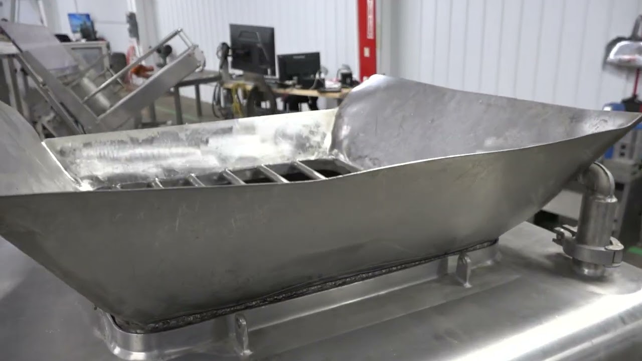 J2348 - Walker 100 DS 100 Gal Stainless Liquefier Blender - YouTube