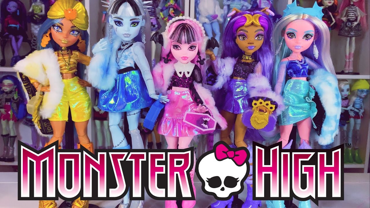 Ranking Monster High Skulltimate Secrets Fearidescent Dolls! - YouTube
