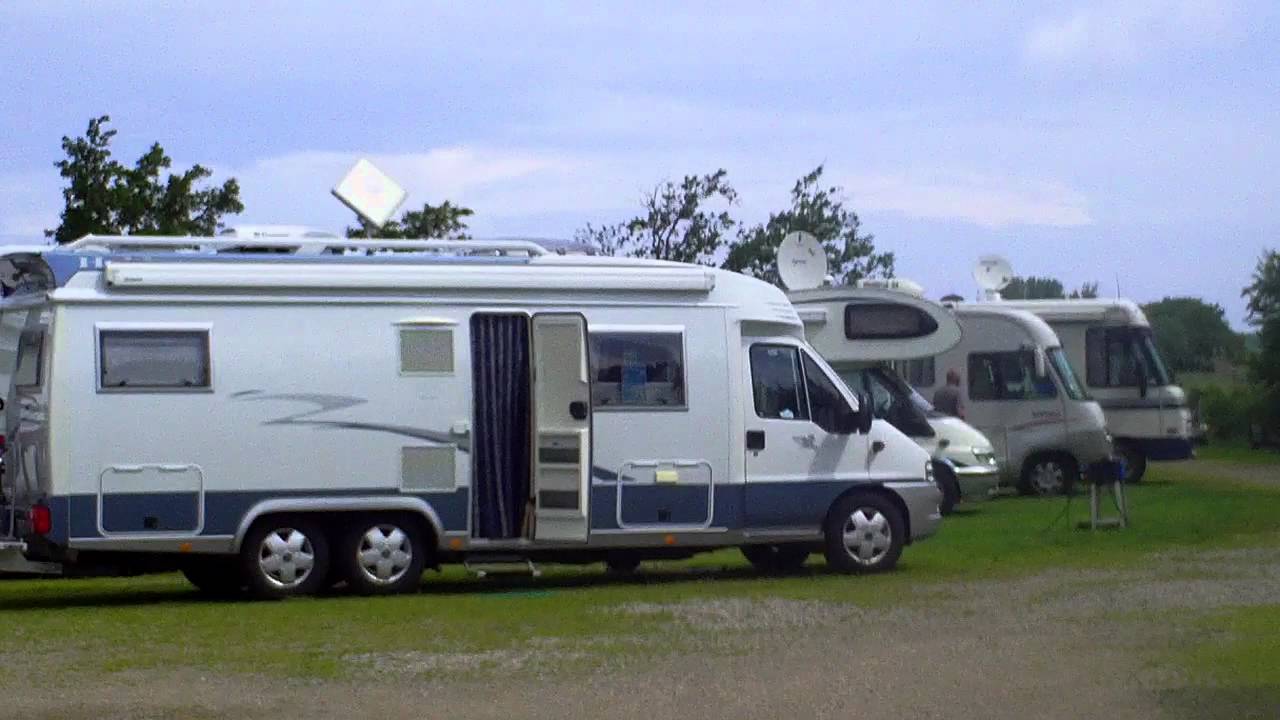 HOBBY 750 FML: Auf dem Stellplatz in Maasholm - YouTube