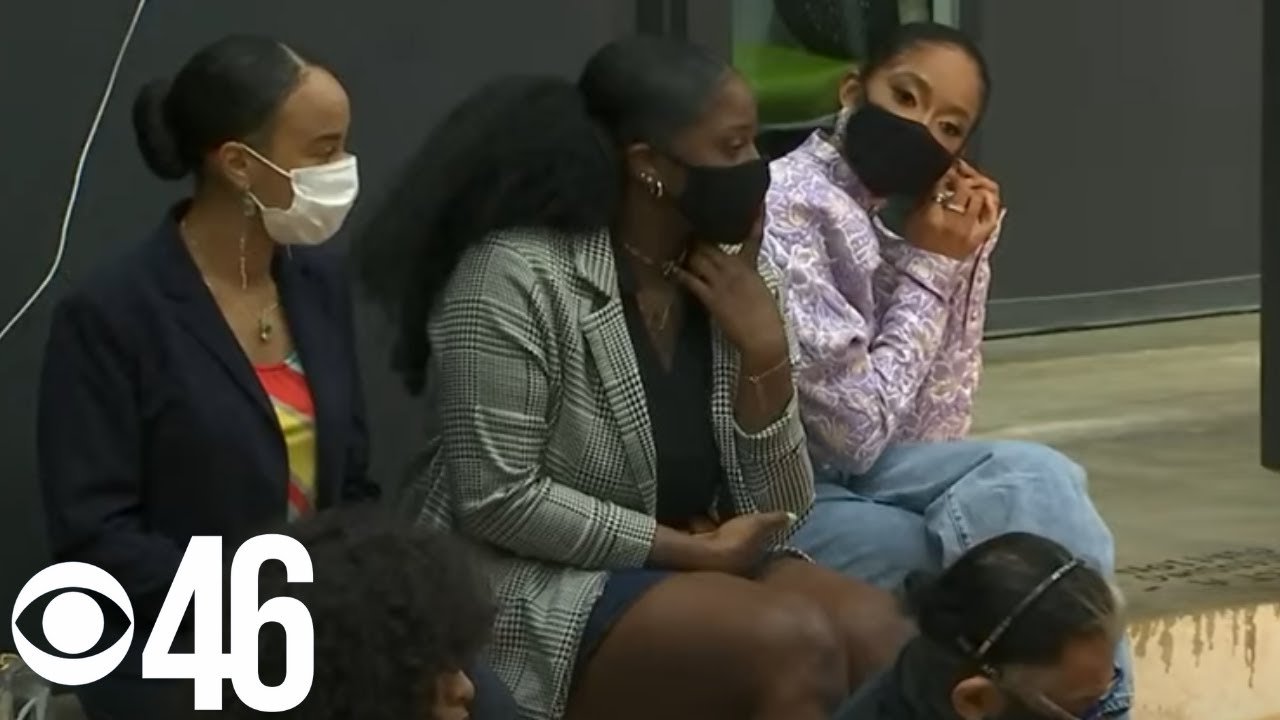 Girls United Summit shakes things up - YouTube