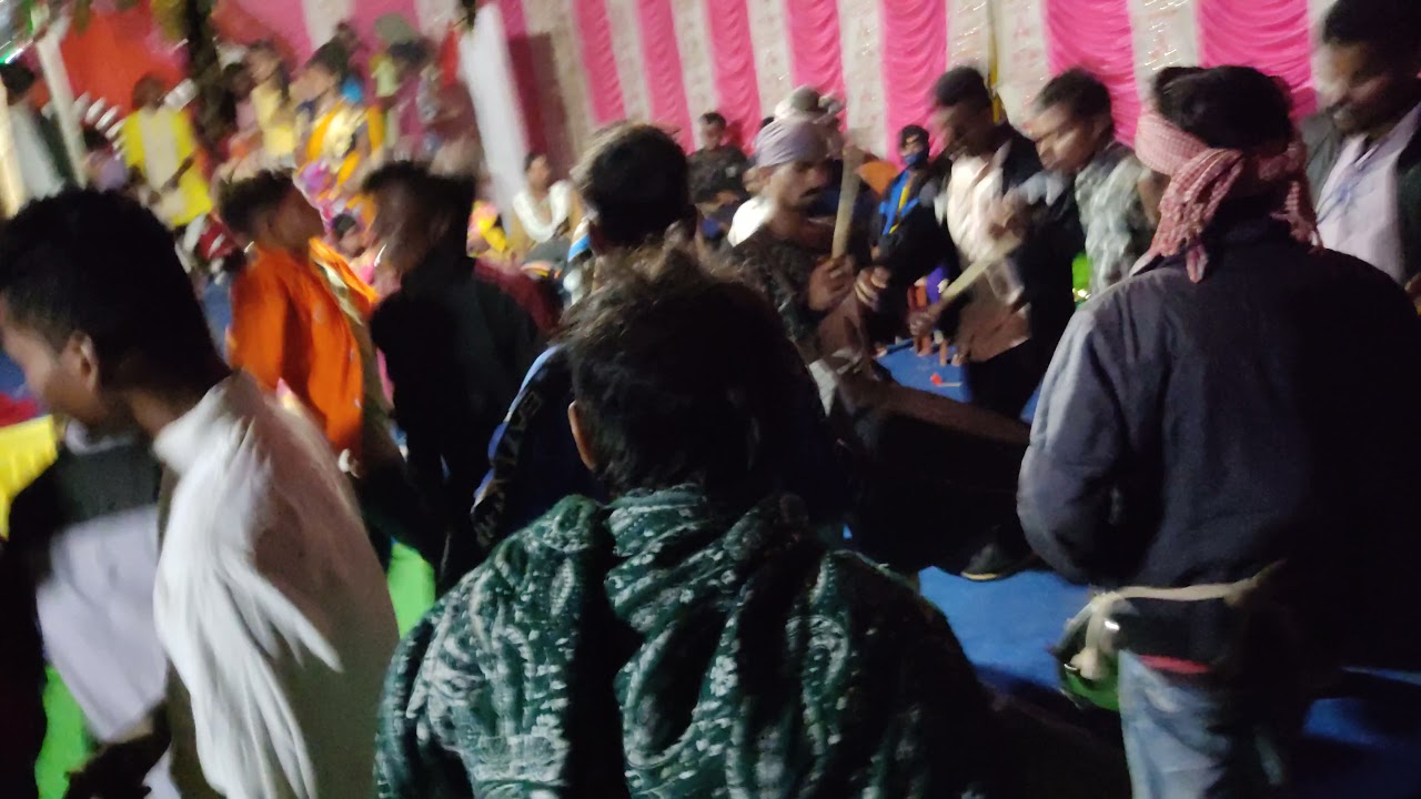 Shadi dance with band baja (rourkela) - YouTube