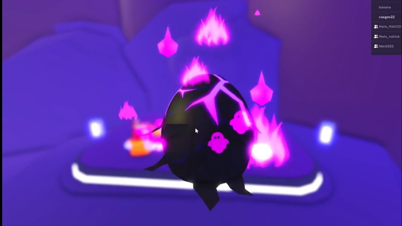 first cursed egg [pet sim x] - YouTube