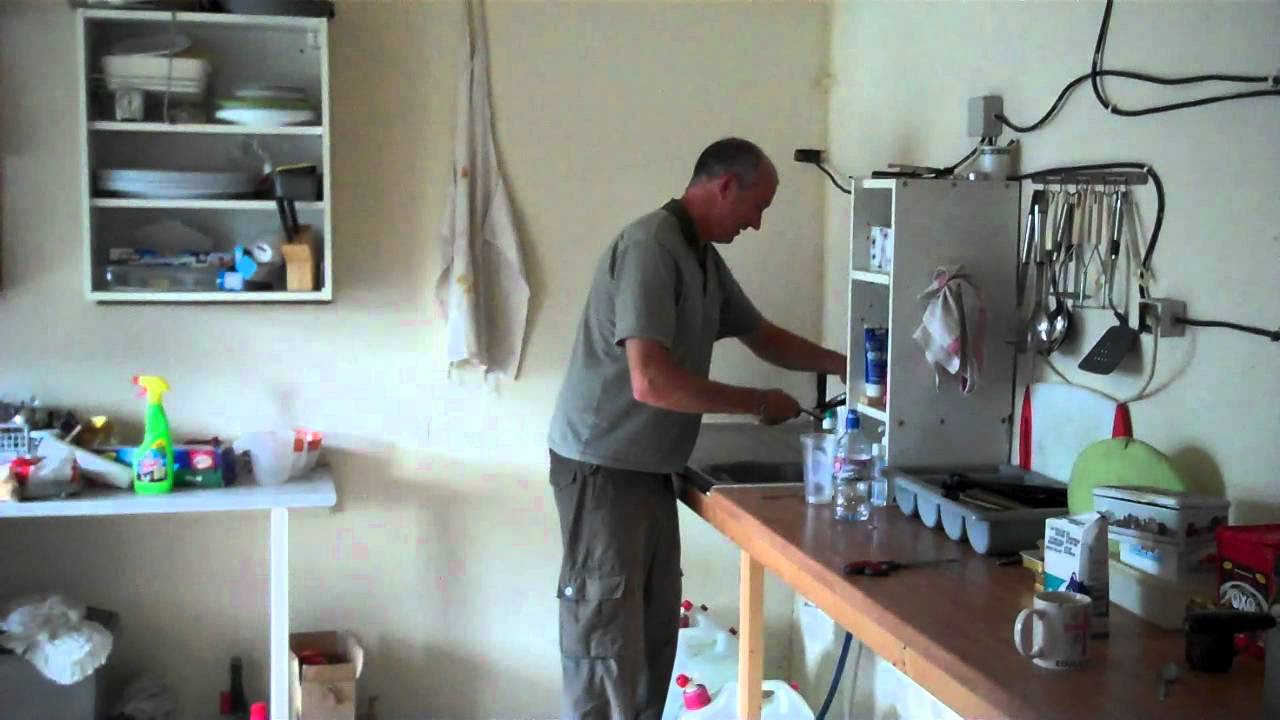 Farm Lake France fishing 2011 part 1 - YouTube