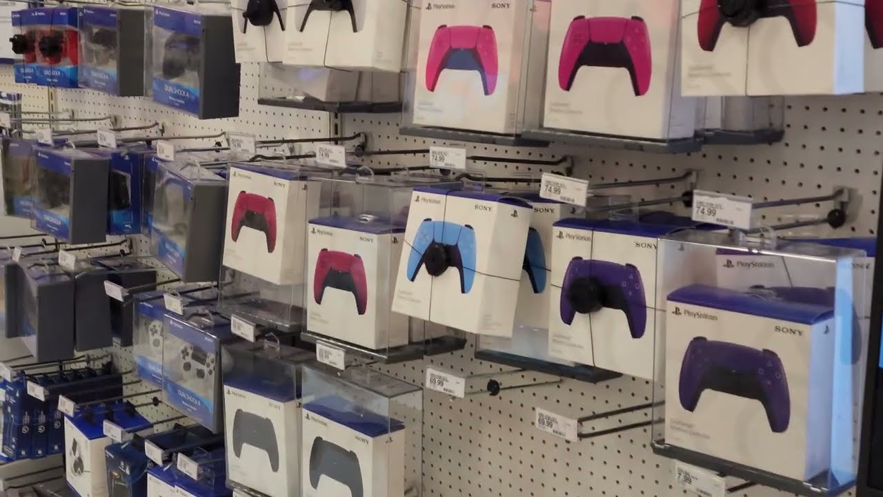 Target Video Games Section [8K] - YouTube