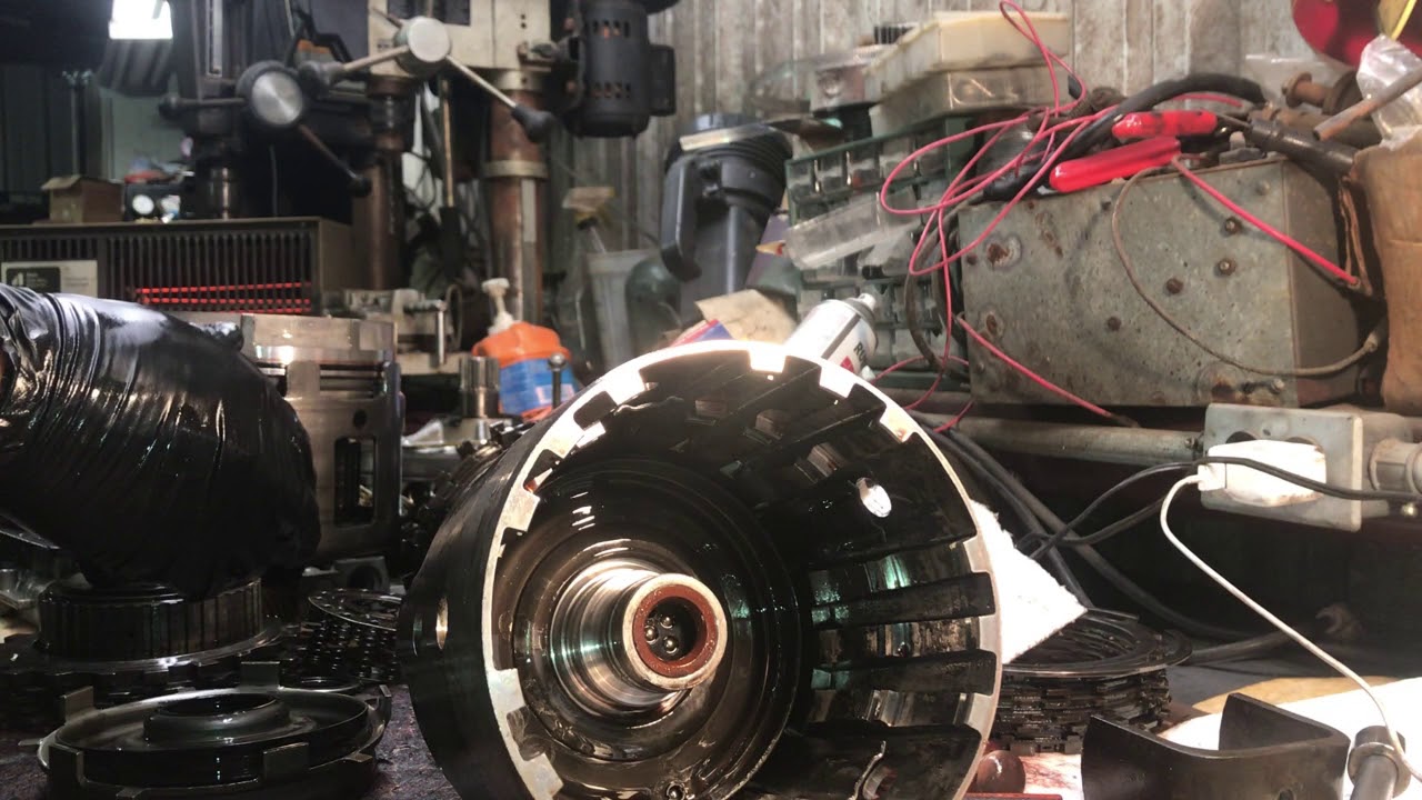 4L60E Disassembly pt2 - YouTube