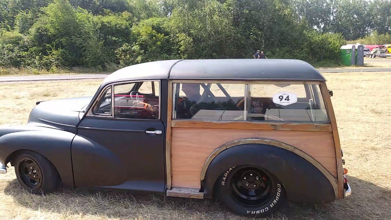 Morris Minor Woody V8 Test - YouTube