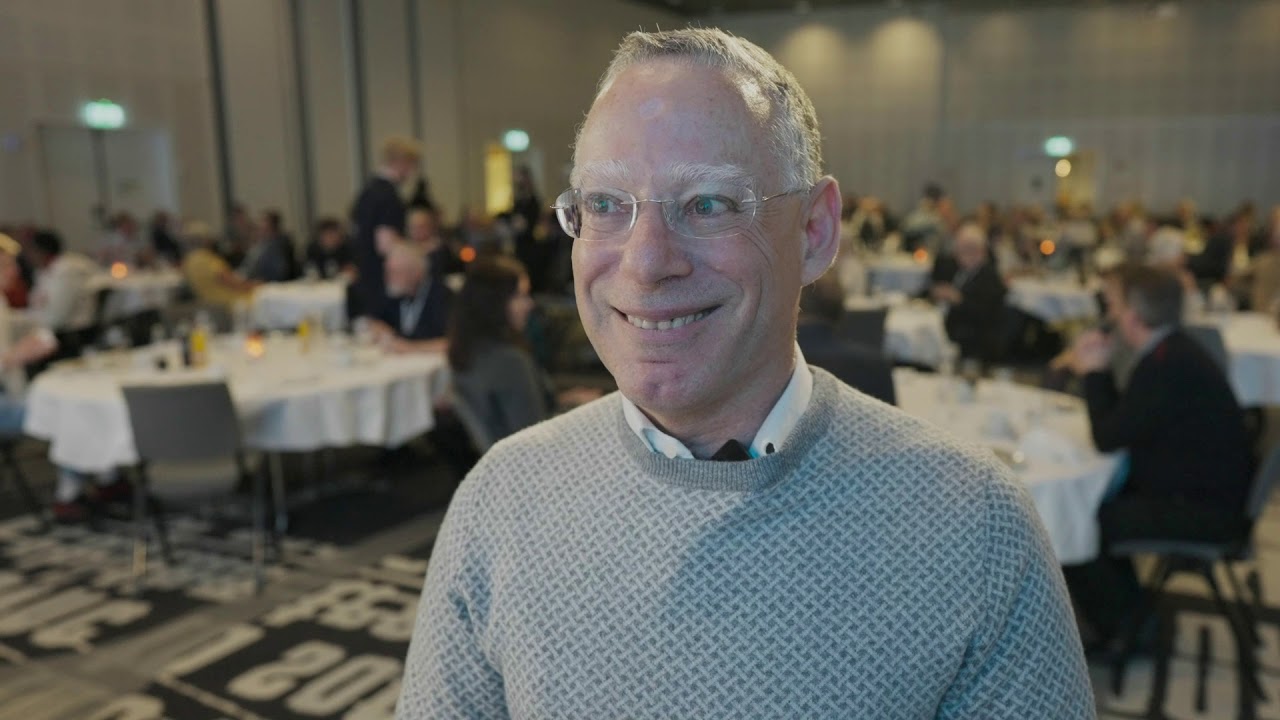 Ambassadør Alon Roth: - MIFFs arbeid er utrolig viktig - YouTube