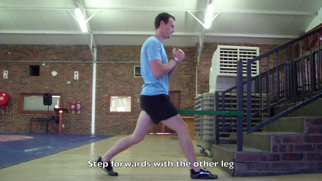 Band Distraction Lunge - YouTube