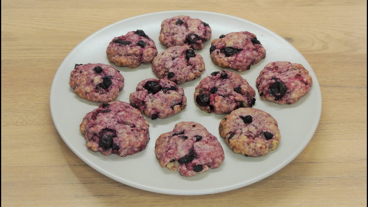 Les biscuits secs et friables aux fruits rouges / Dry and crumbly ...