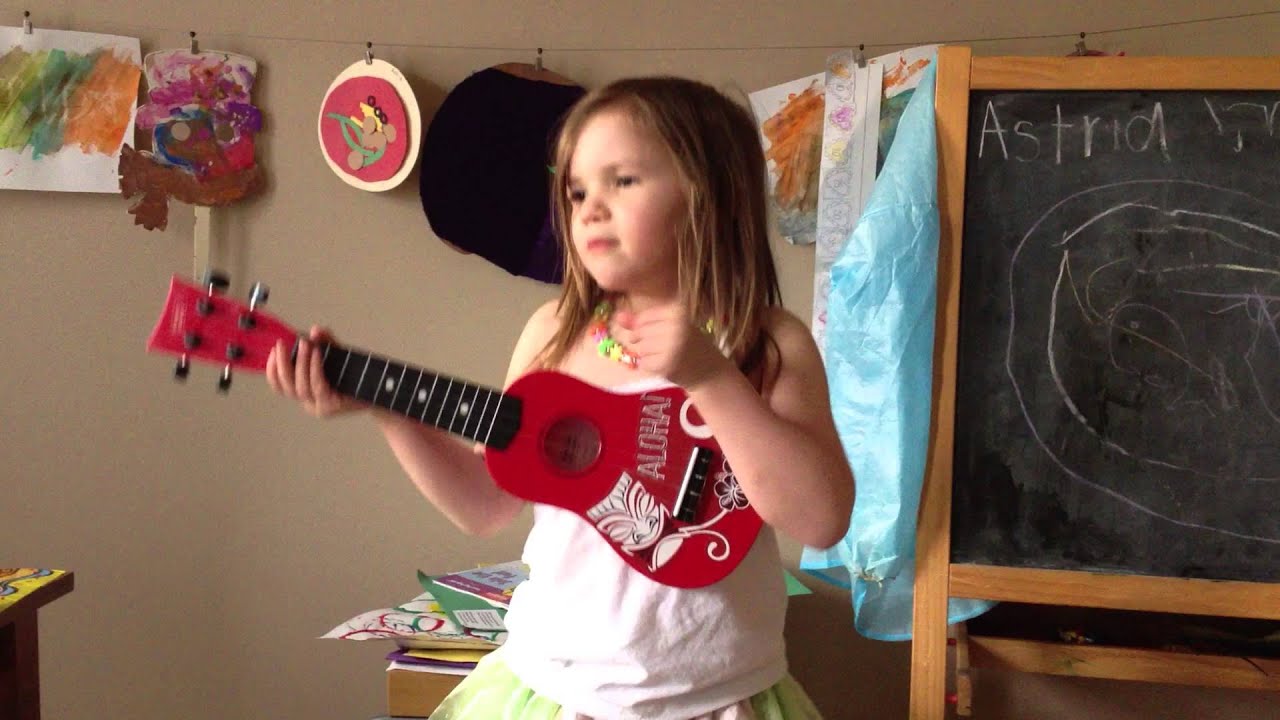 Astrid Smith: My Boy Likes to Watch Ninjas - YouTube