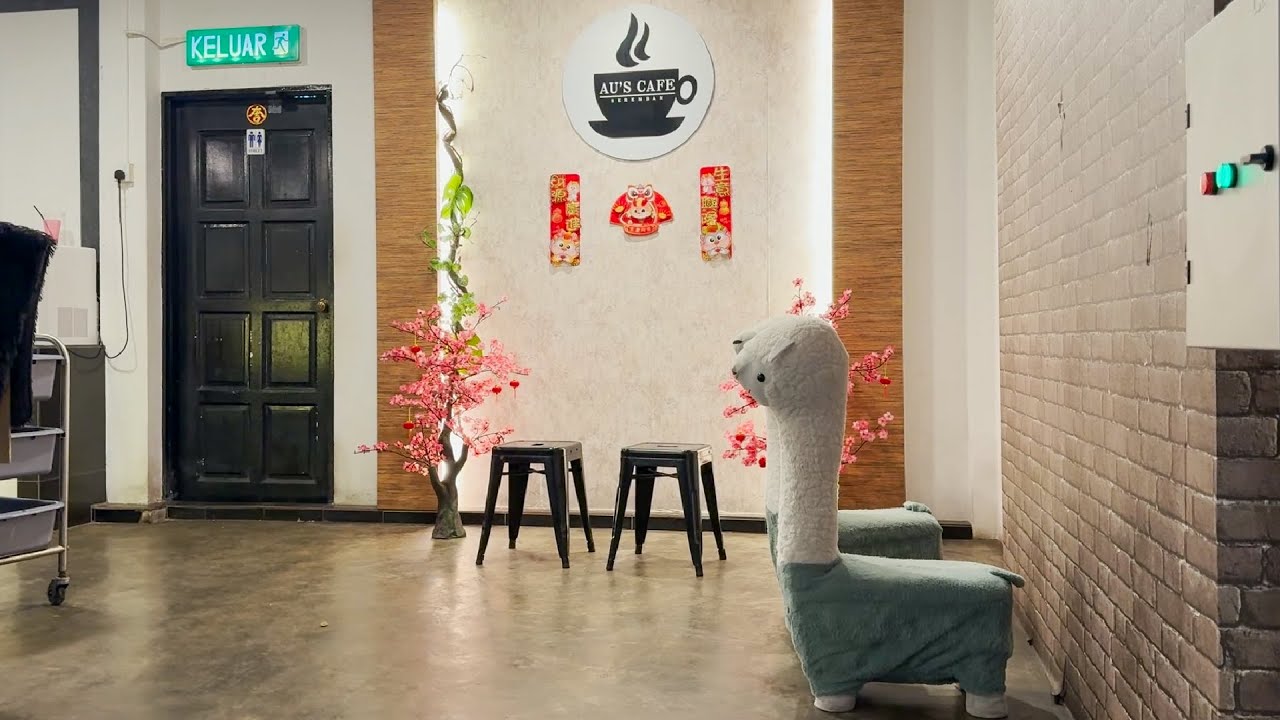 Au's Cafe @ Seremban, Malaysia | Relaxing Café Spot in Malaysia - YouTube