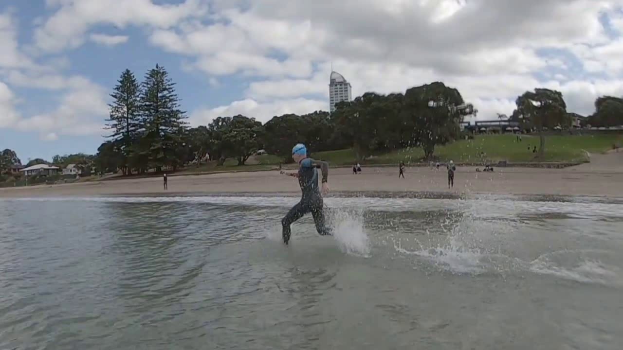 Ocean Swimming - Running in Shallow Water - YouTube