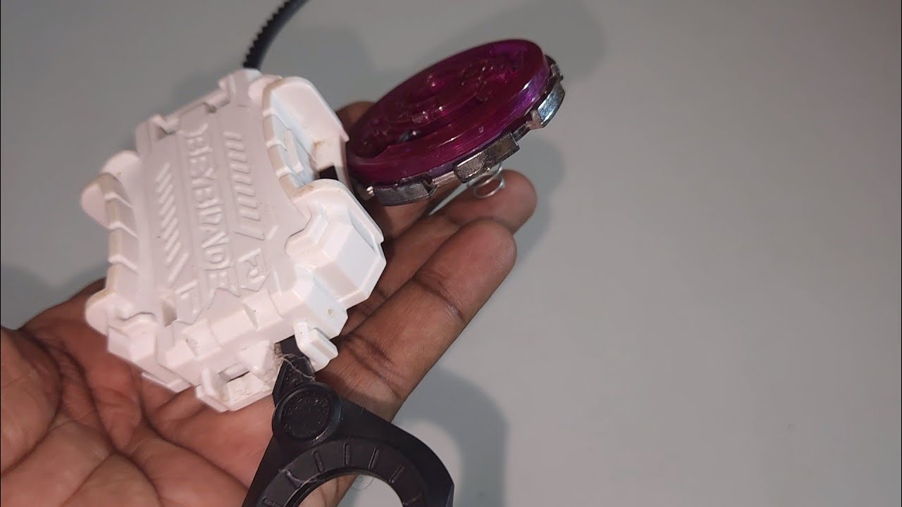 Slim Different Spring Beyblade - YouTube
