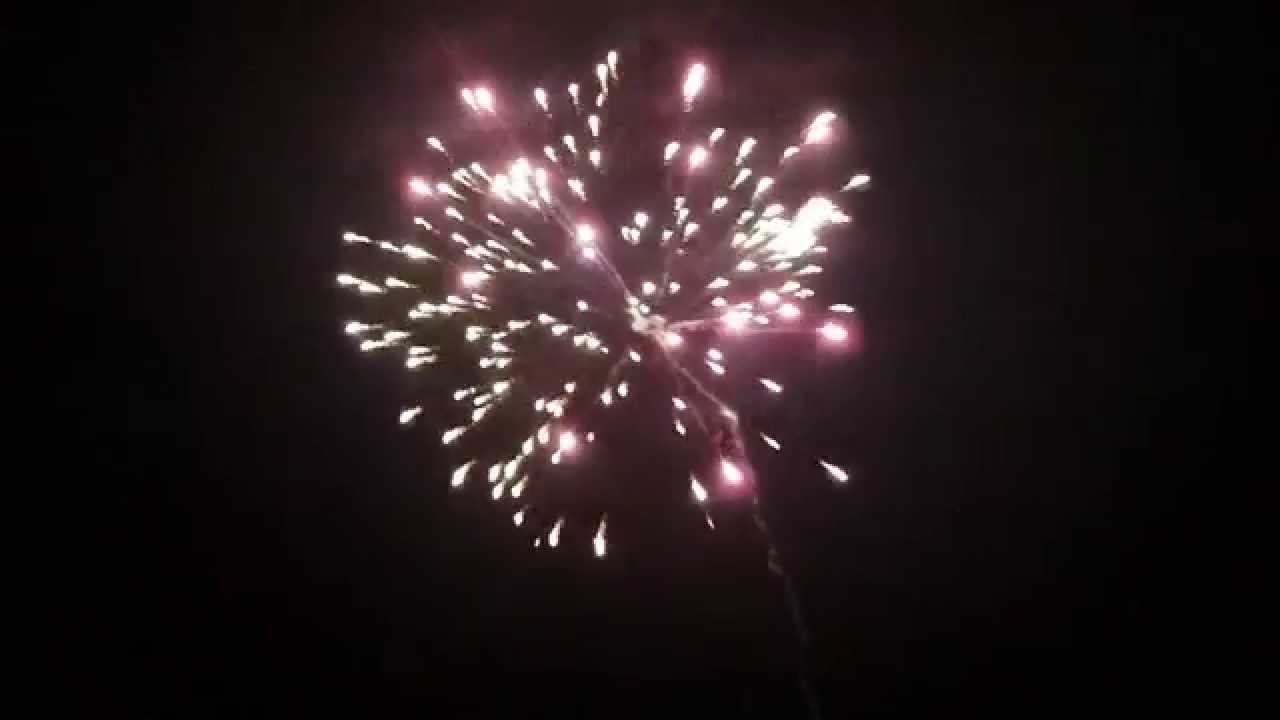 Thunder Blast Rocket Pack (5 x 1.3G Rockets) by Epic Fireworks - YouTube