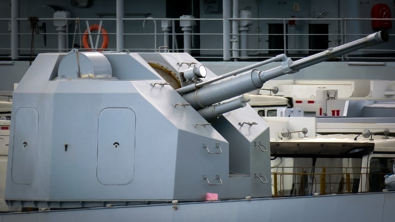 China tests its new electromagnetic Railgun with speed of 700 km/hour ...