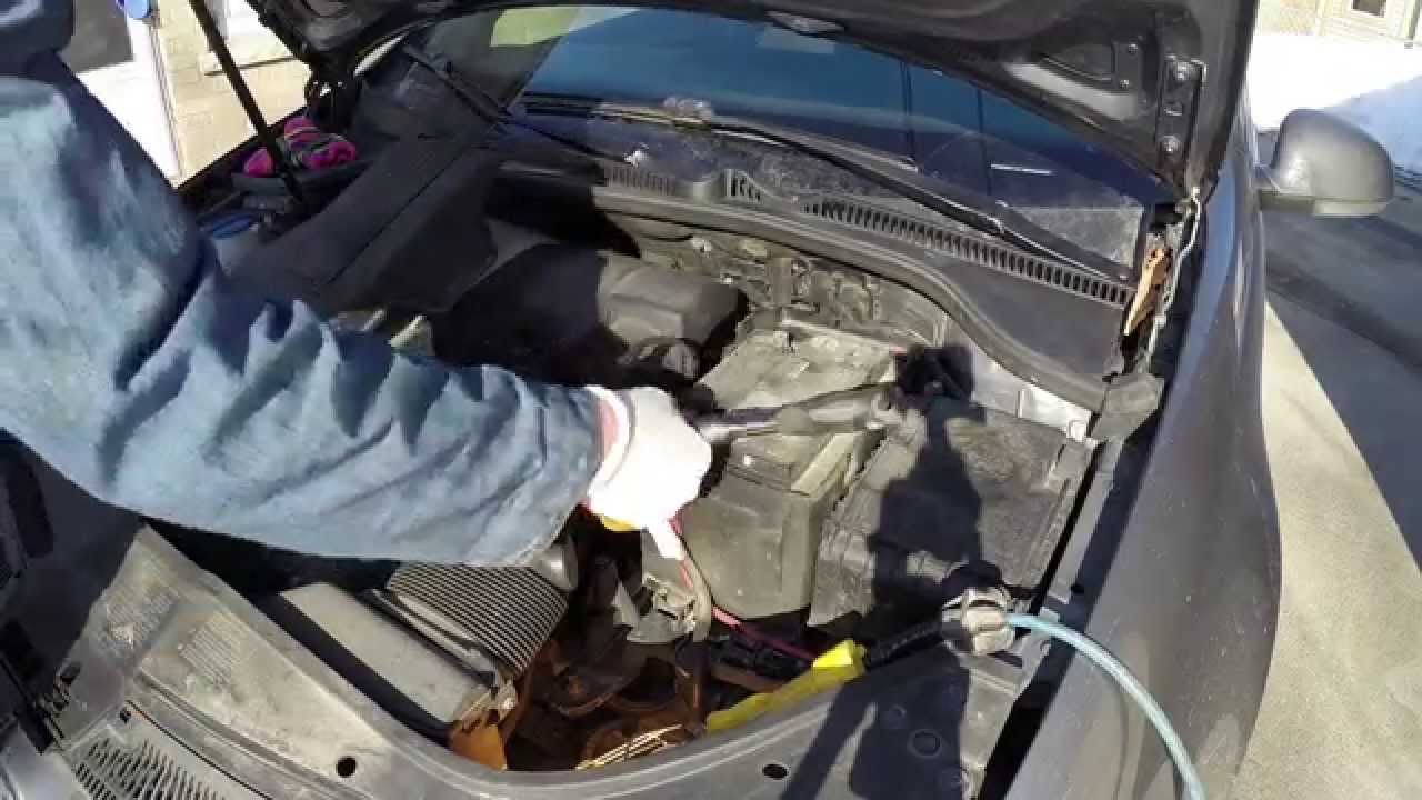 VW Rabbit Battery (2004-2008) - YouTube