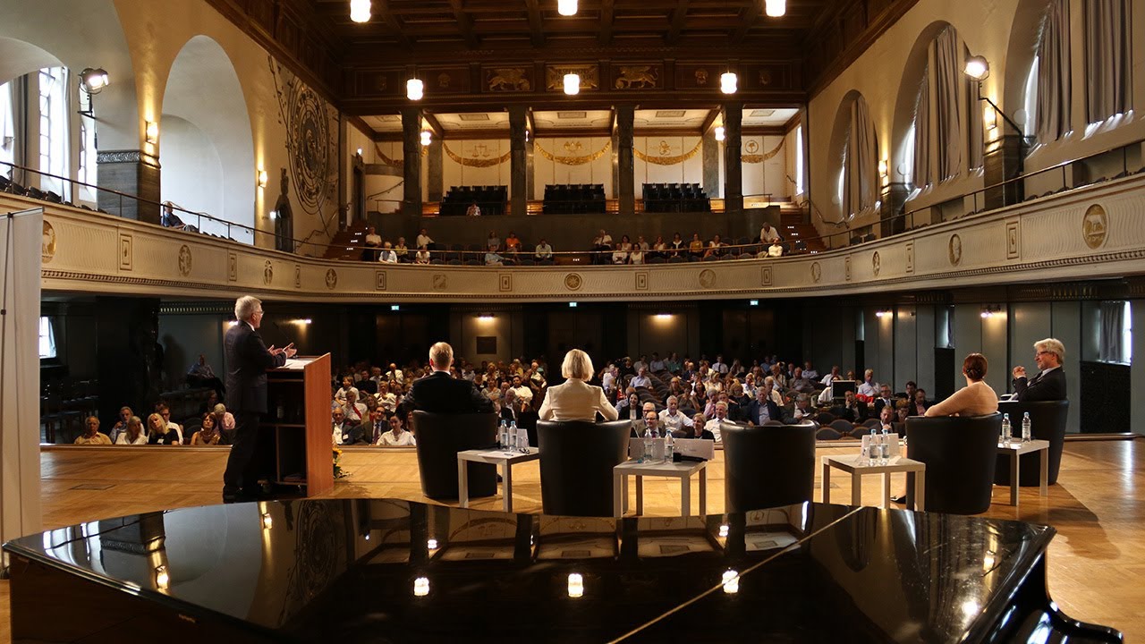 Podiumsdiskussion: Deutschland als Wissenschafts- und ...