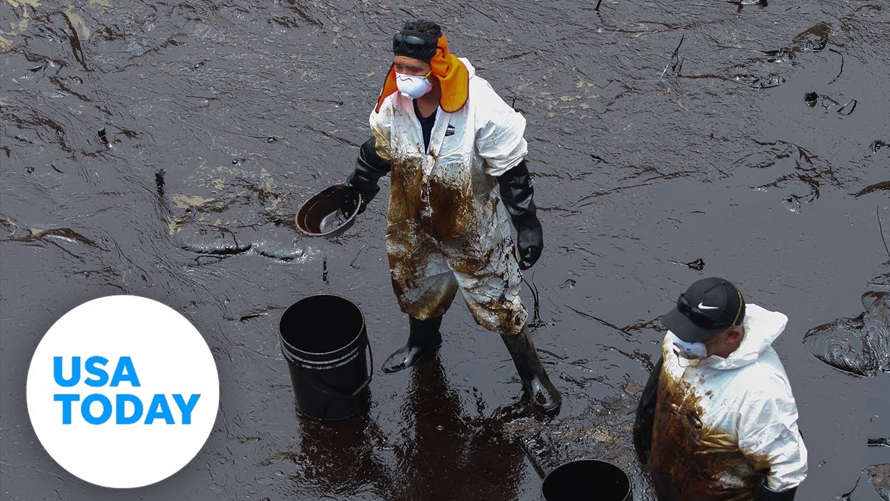 Peru cleans up crude oil spill caused by volcano eruption near Tonga ...