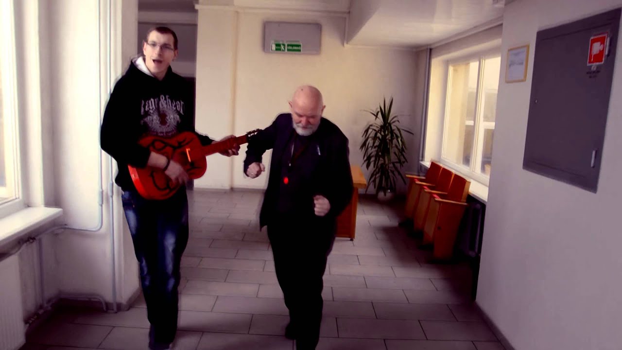 We are crazy, will you join us ? VIKO - EIF - HAPPY ! - YouTube