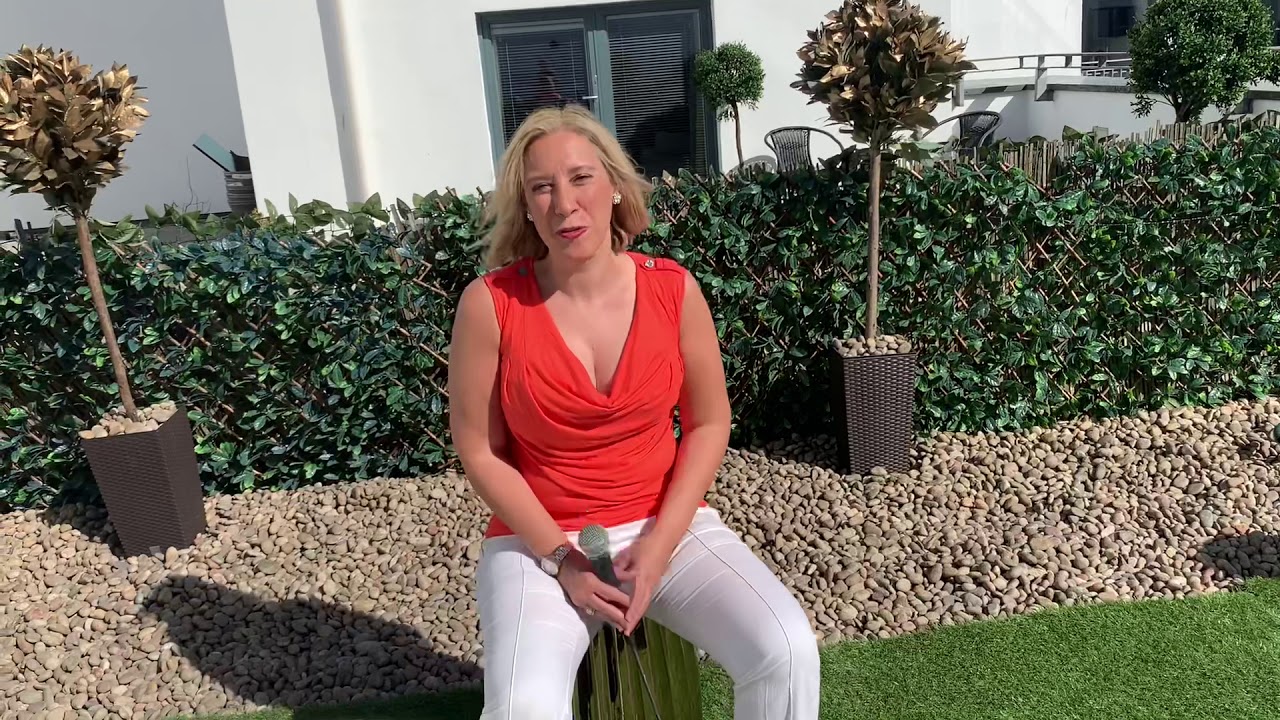 Smile (cover) bev lyons during Covid - YouTube