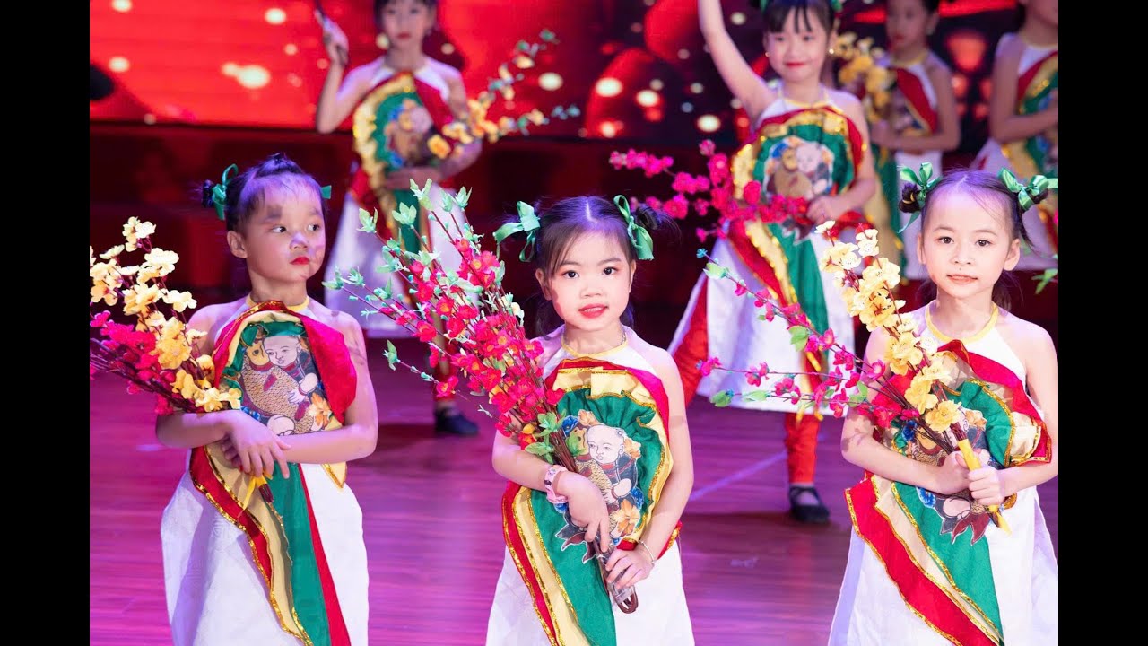 BÉ VUI ĐÓN TẾT - VTC8 T2-2023 - YouTube