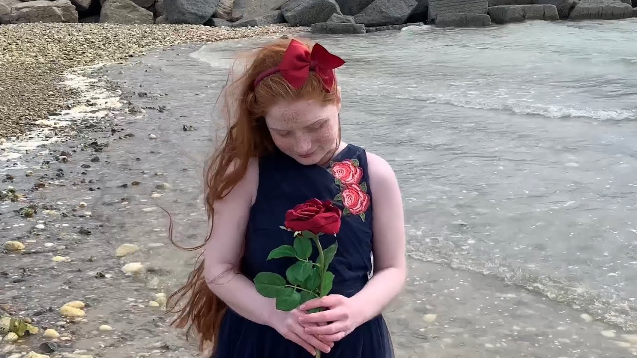Rosie Red - A Red Rosy song! - YouTube